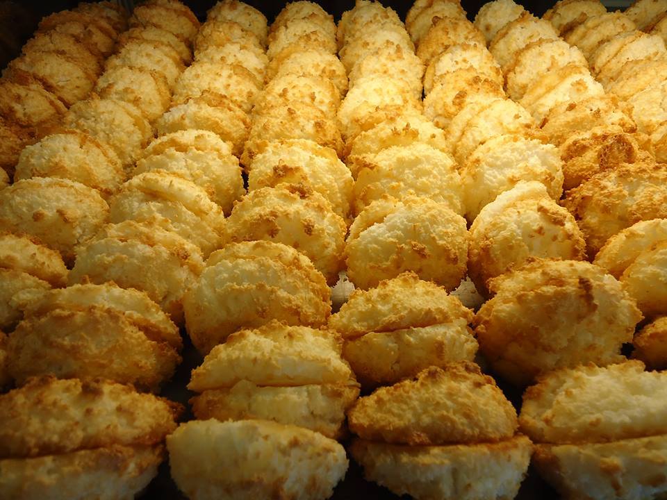 Coconut, Almond, French, Macaron, Macaroons, Cookies | The Macaroon Shop