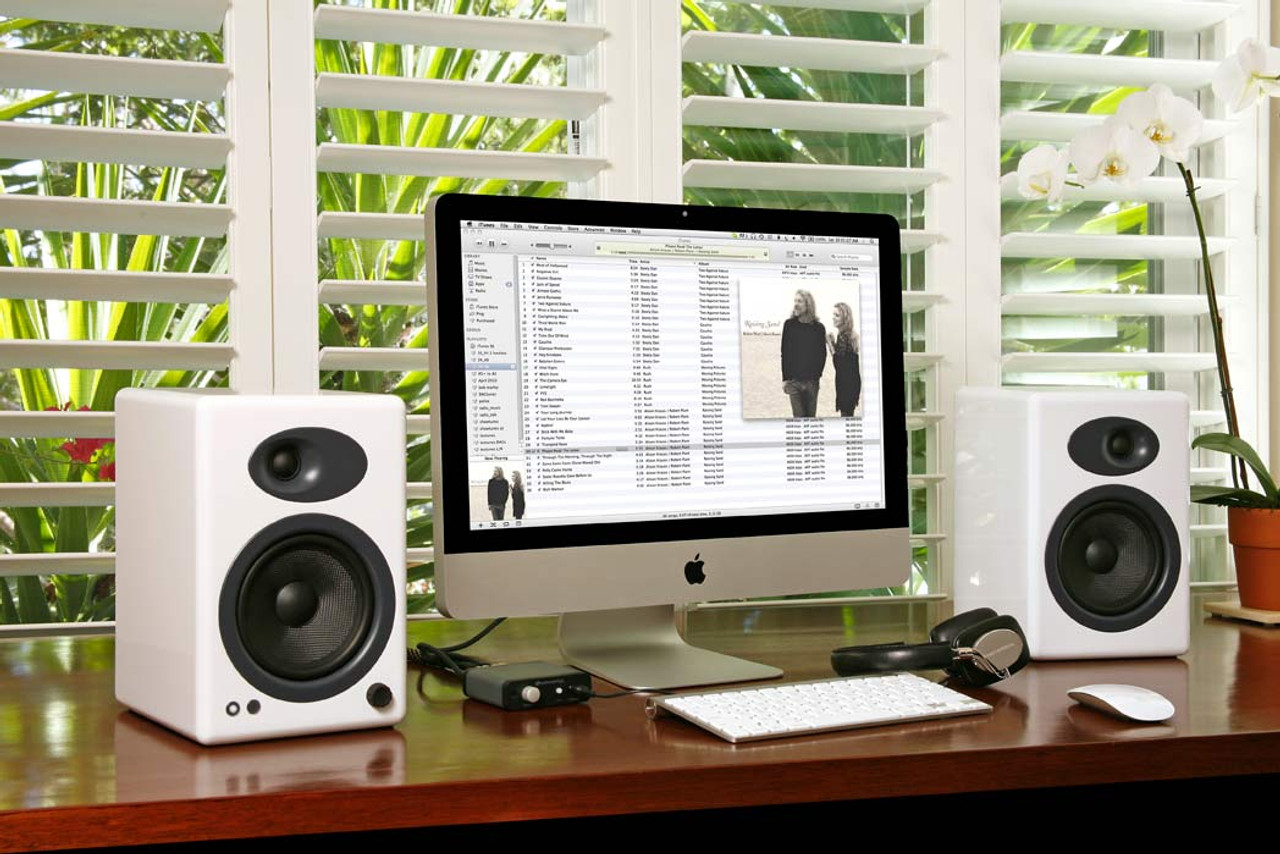 Audioengine A5+ Premium Powered Bookshelf Speakers - White Audioengine A5+ Premium Powered Bookshelf Speakers - White
