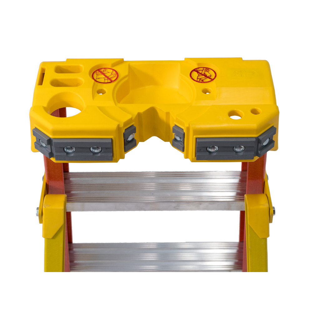 Werner L6200 Series "LEANSAFE" Type IA 300 lb Rated Fiberglass ...